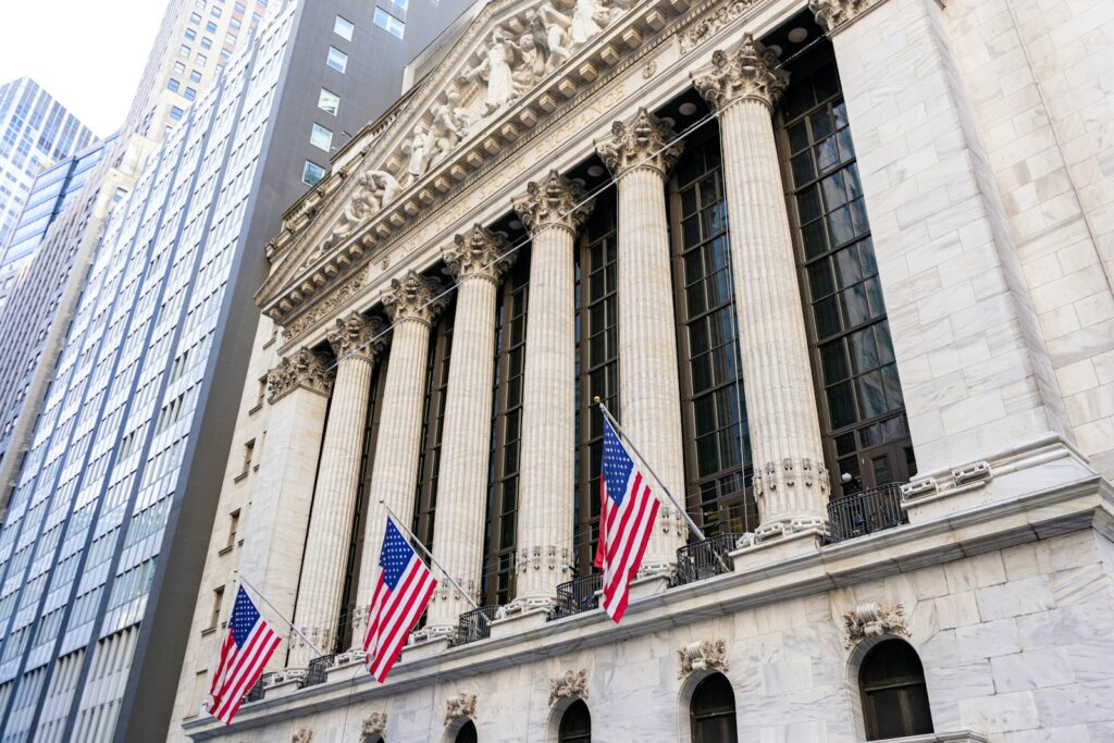 S&P 500 to 7,000 by Q3 2026: the no-cuts repricing case - The Industry ...